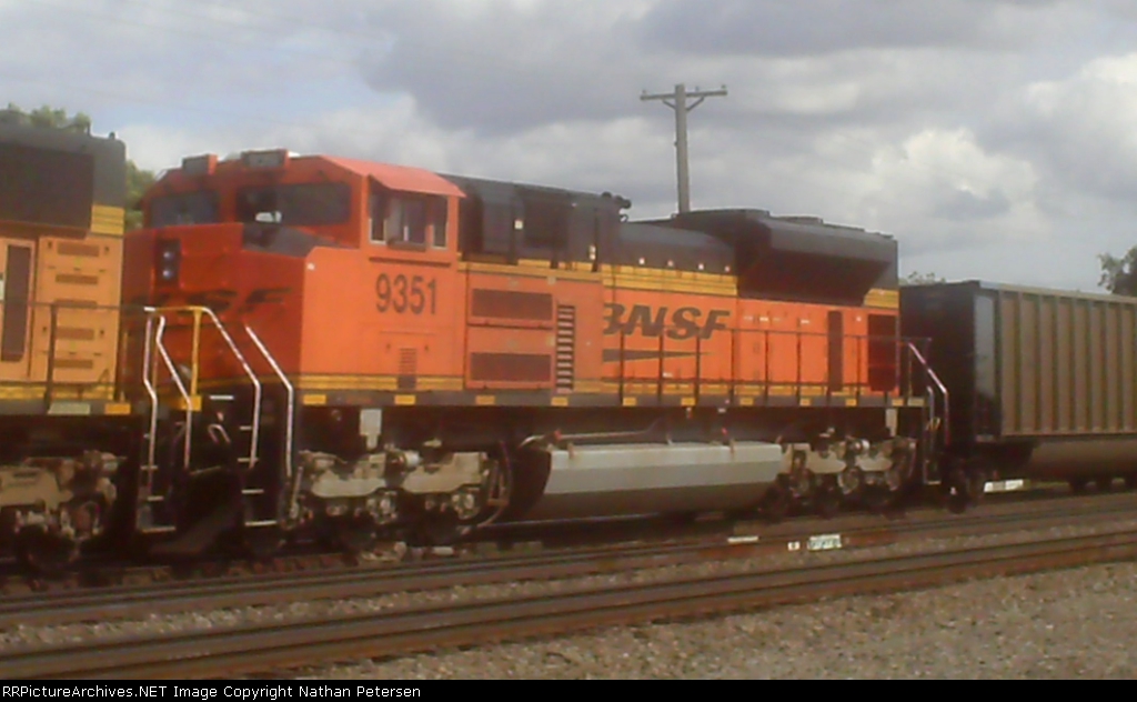 BNSF 9351